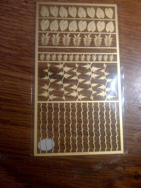 Brass-Etched Foliage/GW Basing Kit | Lustria Online