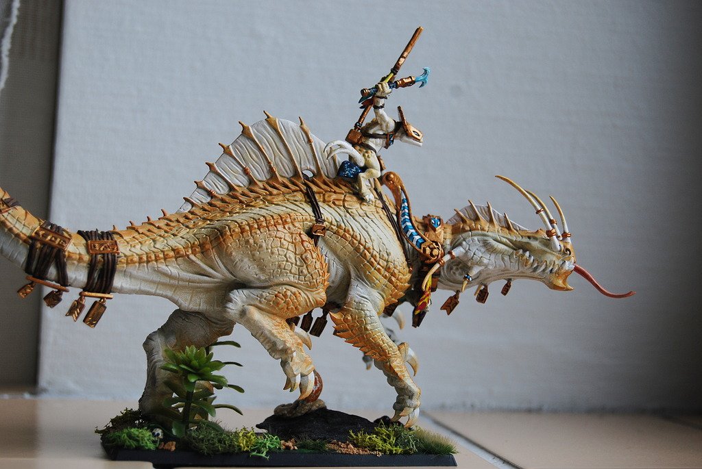 Albino Troglodon | Lustria Online